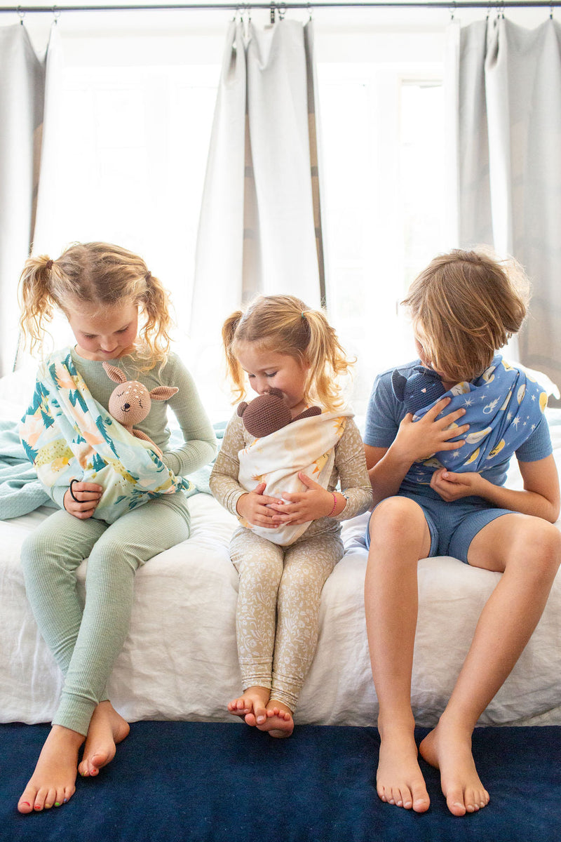 The Everything Blanket – Sleepover Friends